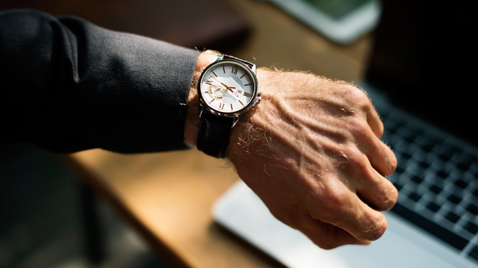 10 ตัวอย่างประโยคที่สามารถปรับใช้ในเวลาที่คุณมาสาย | British Council