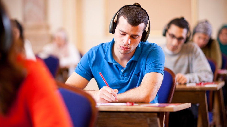 2 หมวดคำศัพท์ที่น่าสนใจสำหรับ Listening Part ตอนที่ 3 | British Council
