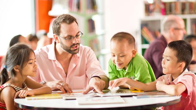 เทคนิคช่วยให้ลูกพูดภาษาอังกฤษได้อย่างมั่นใจ! | British Council